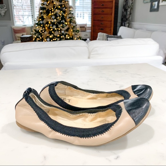 LOFT | Shoes | Loft Color Block Flats Black And Tan Size 7 | Poshmark